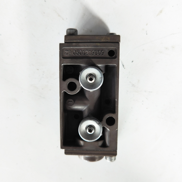 Heavy Truck Transmission Parts 5/2 WAY VALVE 0501219309 - Buy 5/2 WAY ...